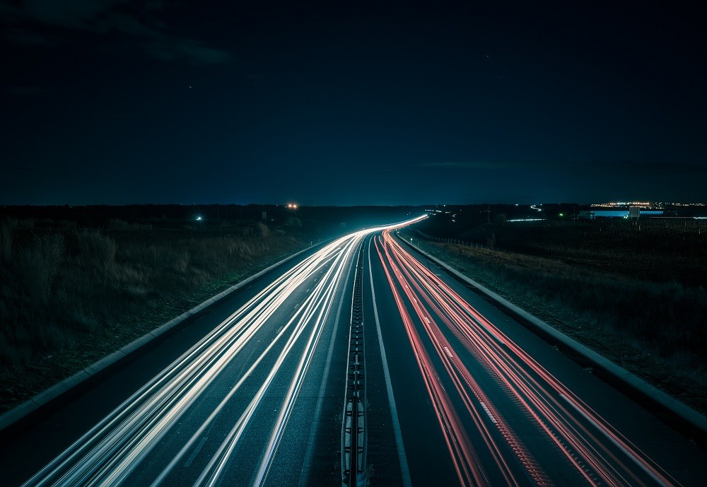 Korytarz życia na drodze ekspresowej - Speed-Bus Korytarz życia na drodze ekspresowej - Speed-Bus